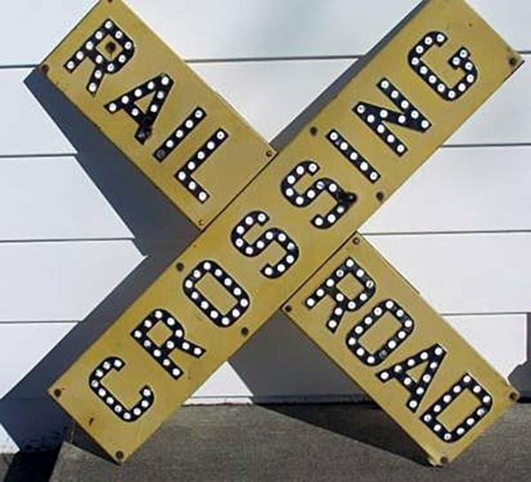 Railroad Crossing Gates & Signals – Whippany Railway Museum