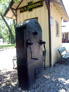 Railroad Crossing Gates & Signals – Whippany Railway Museum