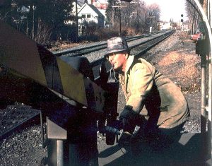Railroad Crossing Gates & Signals – Whippany Railway Museum