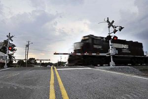 Railroad Crossing Gates & Signals – Whippany Railway Museum