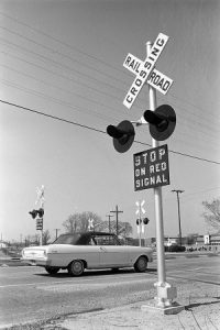 Railroad Crossing Gates & Signals – Whippany Railway Museum