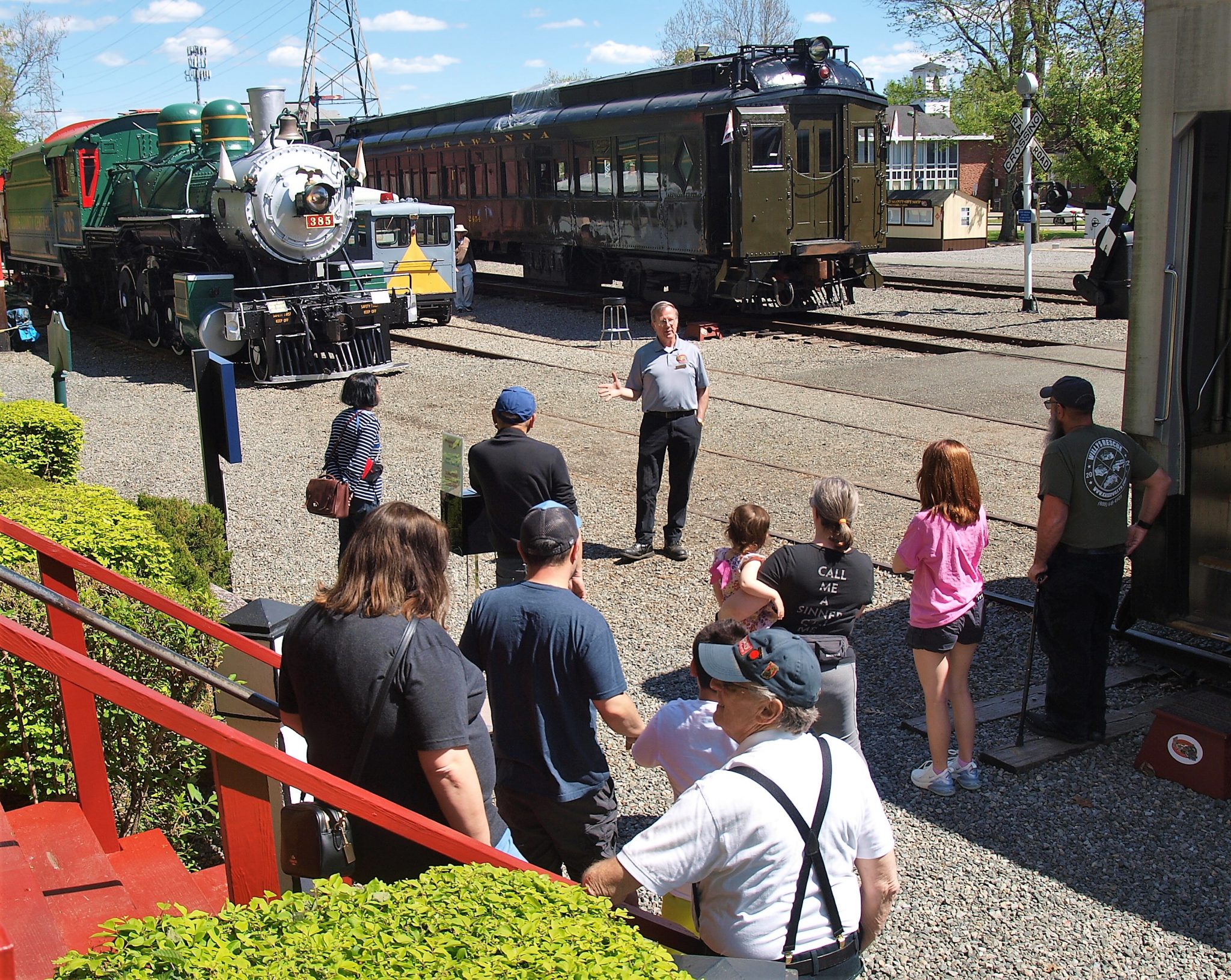 Become A Volunteer at The Whippany Railway Museum – Whippany Railway Museum